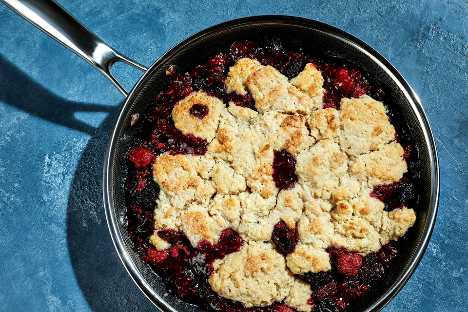 Mixed Berry Cobbler – HexClad Cookware Canada