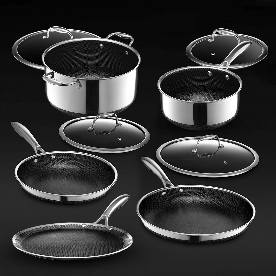 Everyday Essential Bundle – HexClad Cookware Canada