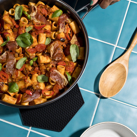 HexClad Duo Gant de Cuisine et Dessous-de-plat – HexClad Cookware Canada